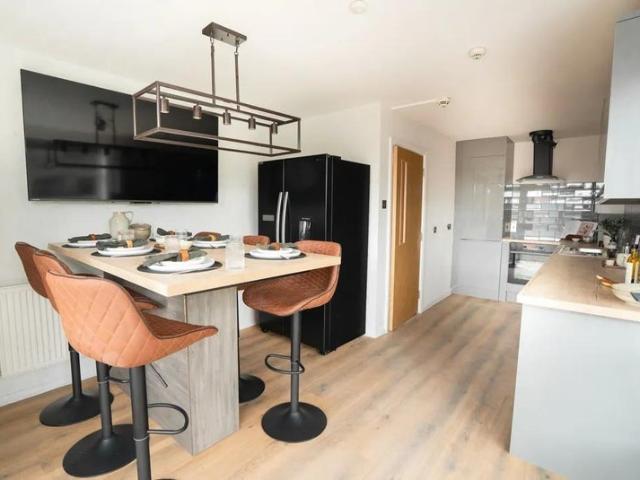 Room at Cambridge Street, Manchester