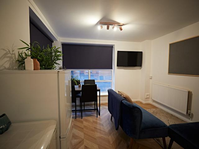 Room at Cambridge Street, Manchester