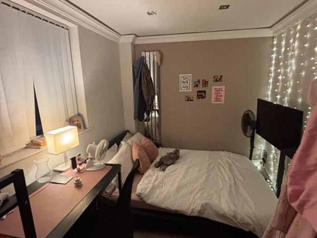 Room at Camden Mews, Greater London