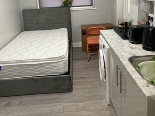 Room at Camelot Close, Chelmsford