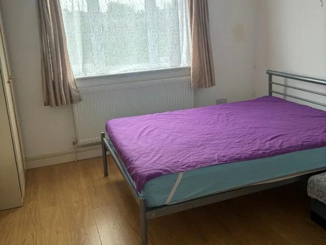 Room at Canning Crescent, Greater London