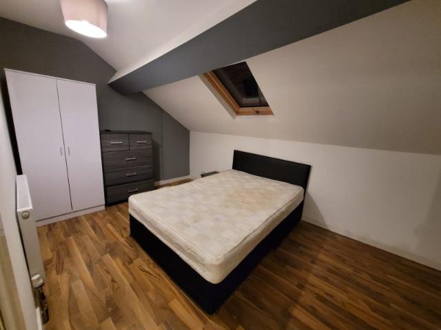 Room at Canon Road, Liverpool