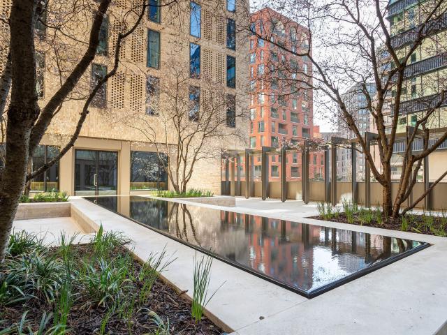 Room at Canal Reach, Greater London