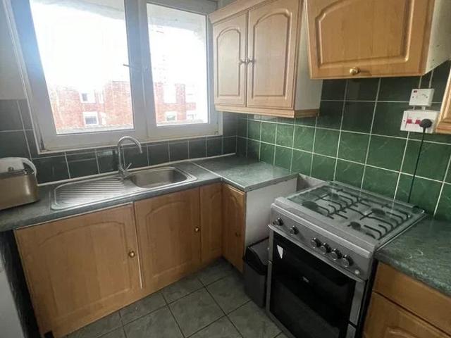 Room at Canrobert Street, Greater London