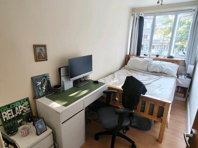 Room at Canter Way, Greater London