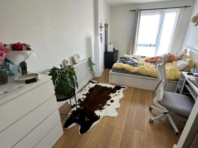 Room at Canter Way, Greater London