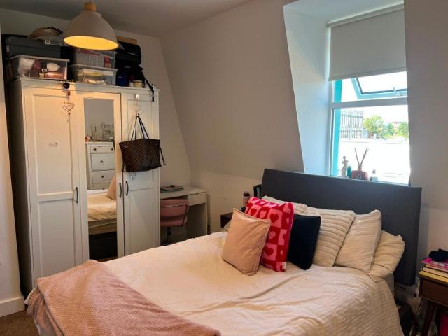 Room at Canterbury Grove, Greater London