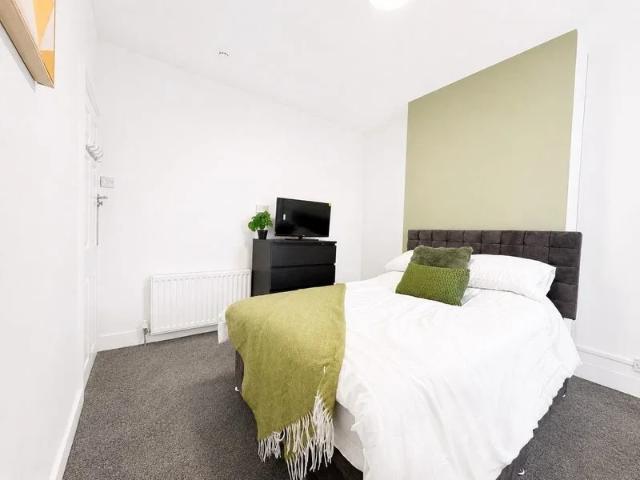 Room at Canterbury Street, Gillingham