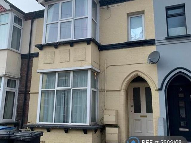 Room at Canterbury Road, Watford