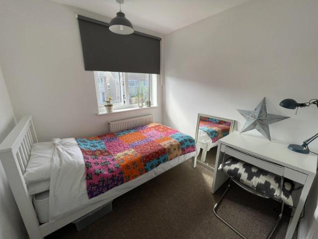 Room at Canvey Close, Bristol