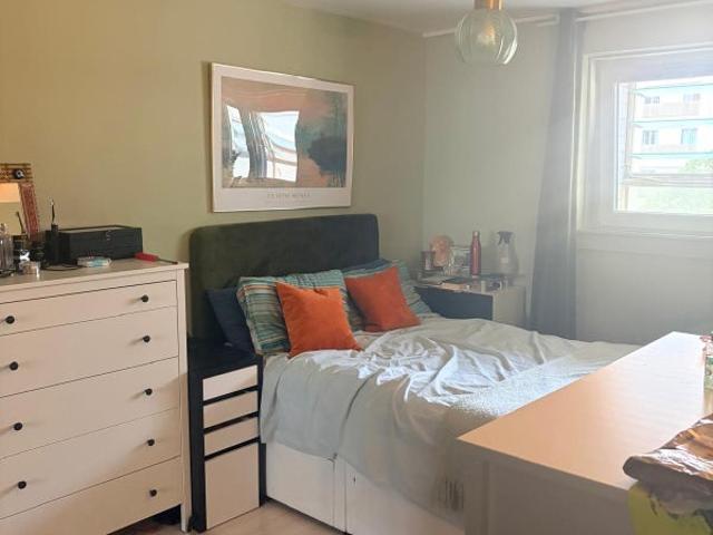 Room at Casbeard Street, Greater London