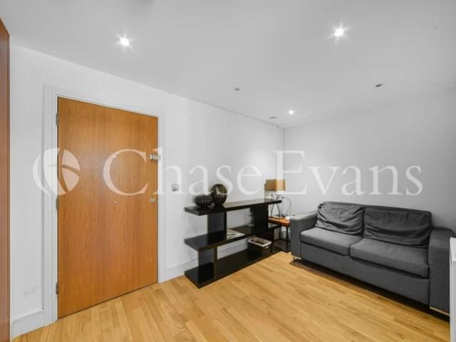 Room at Cassilis Road, Greater London