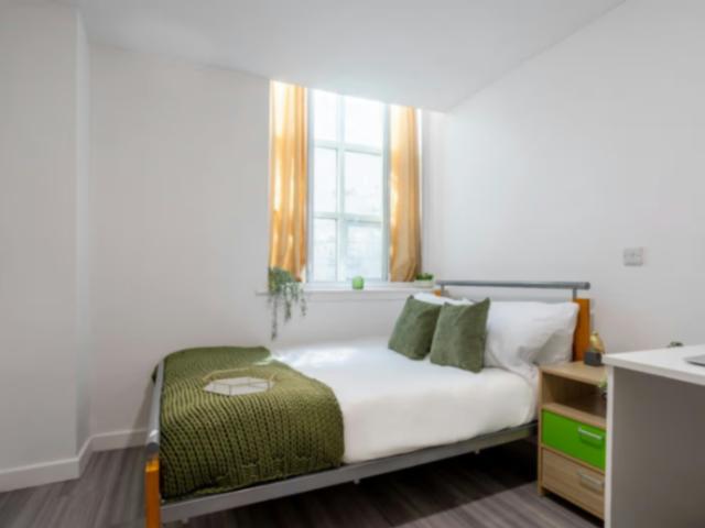 Room at Castle Gate, Nottingham