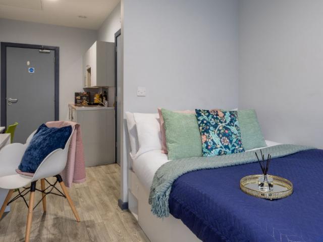 Room at Saint Mary's Gate, Nottingham