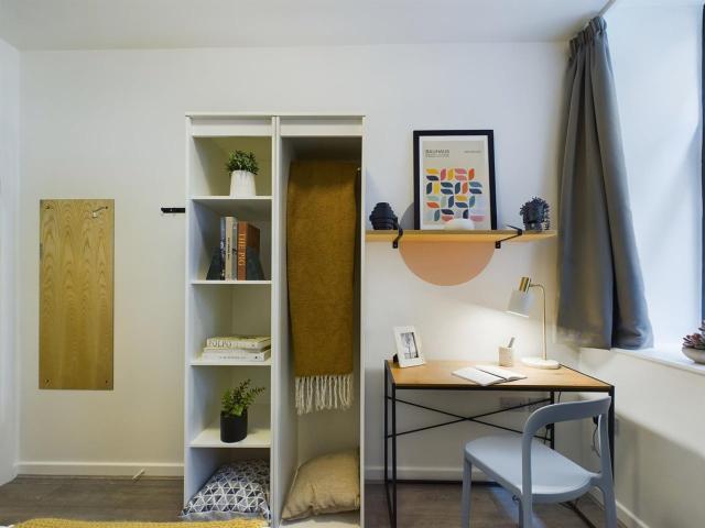 Room at Castle Hill, Lancaster