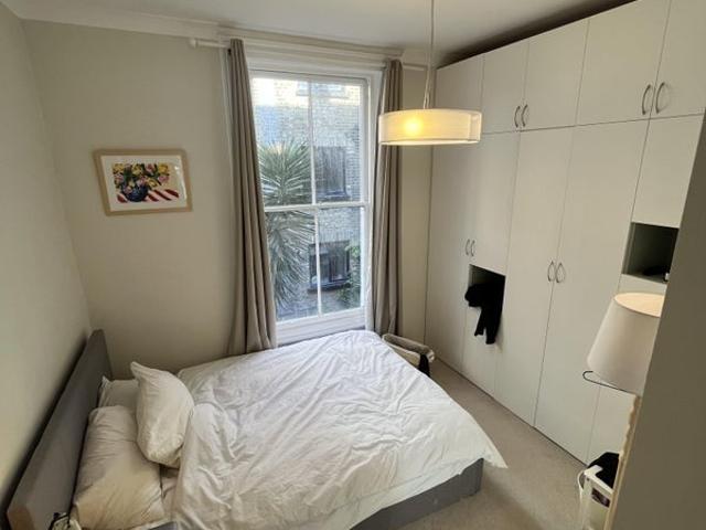 Room at Castletown Road, Greater London
