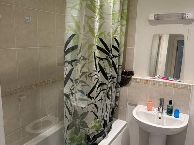 Room at Captain Webb Drive, Dawley