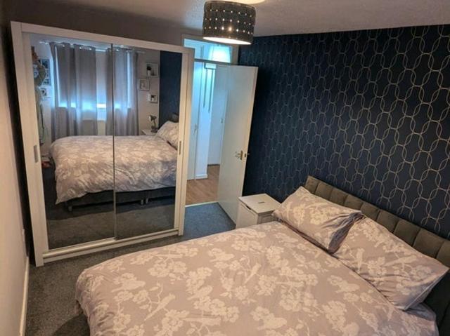 Room at Carbost Street, Glasgow