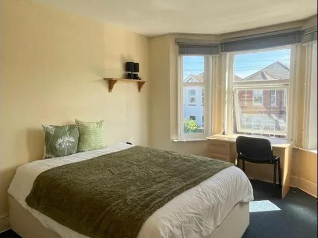 Room at Cardigan Road, Bournemouth