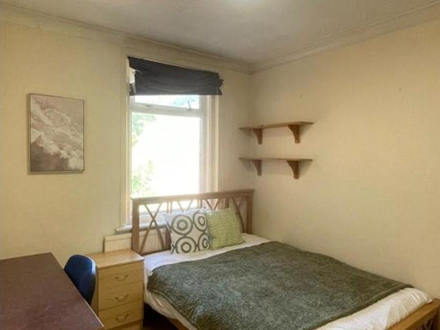 Room at Cardigan Road, Bournemouth