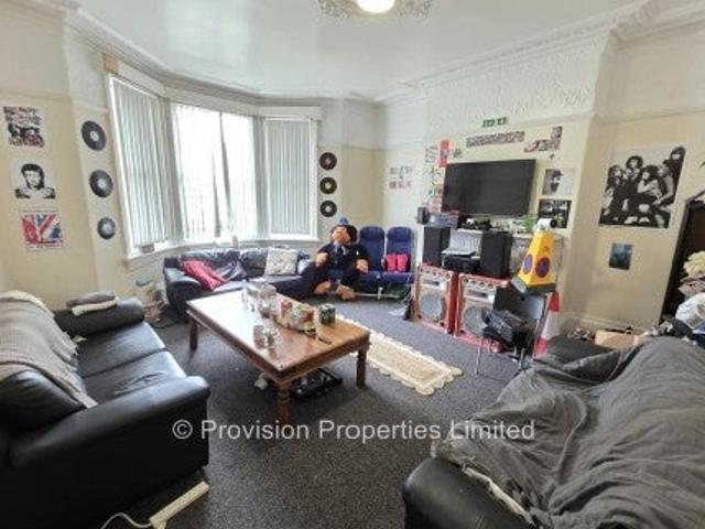 Room at Cardigan Road, Leeds