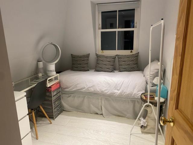 Room at Cardross Street, Greater London