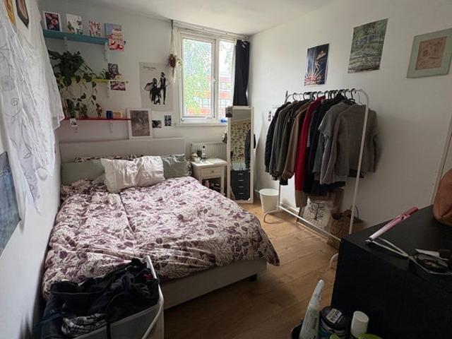 Room at Carlton Grove, Greater London