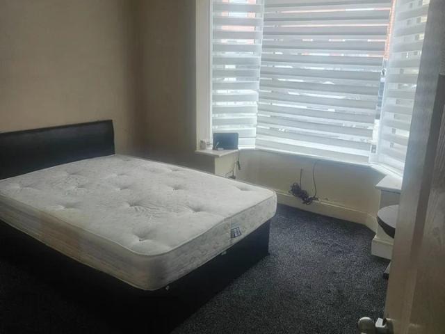 Room at Carlton Street, East Staffordshire