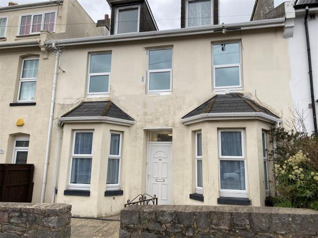 Room at Carlton Road, Torquay