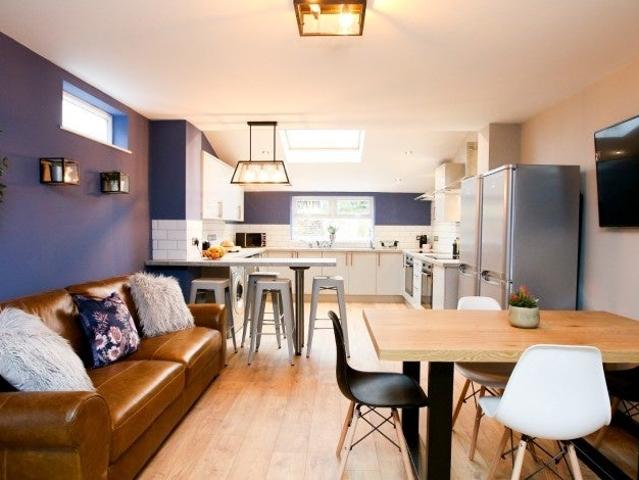 Room at Carlton Road, Oxton Village
