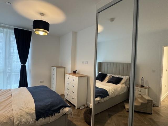 Room at Carlton Vale, Greater London