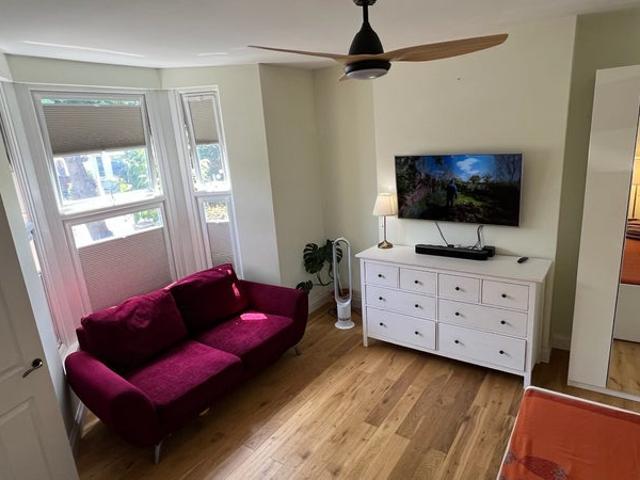 Room at Carlyle Road, Greater London