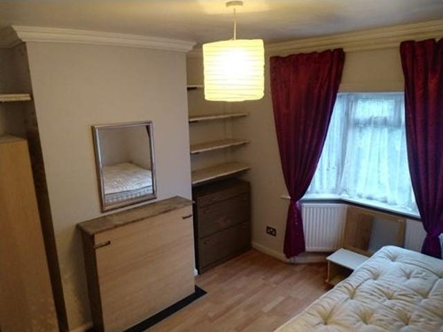 Room at Carlisle Avenue, Greater London
