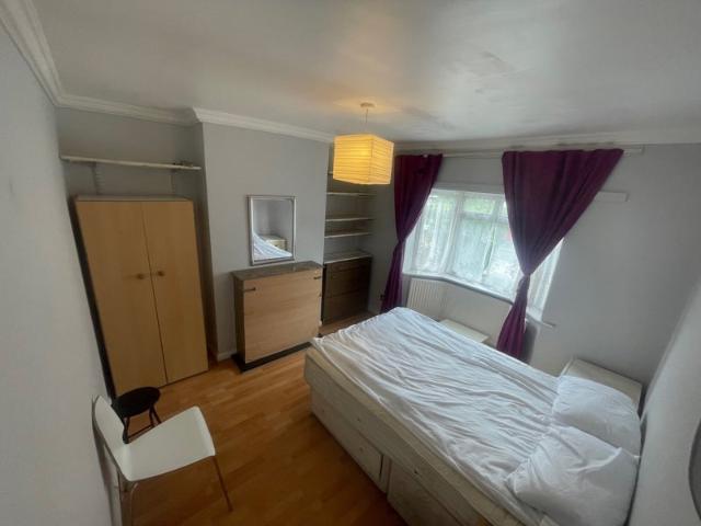 Room at Carlisle Avenue, Greater London