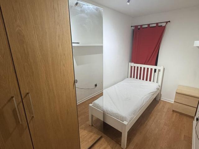 Room at Carrol Close, Greater London