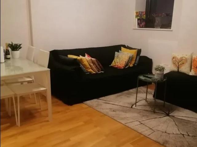 Room at Carshalton Road, Greater London