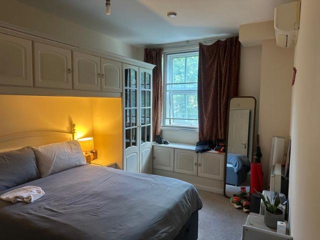 Room at Cartwright Street, Greater London