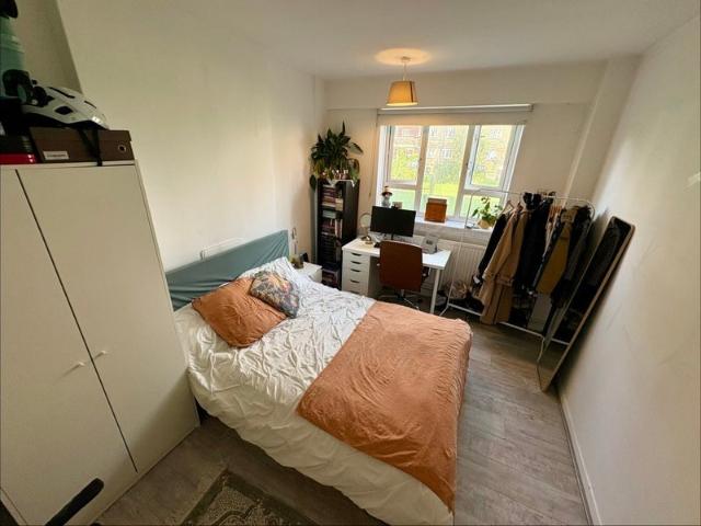 Room at Carter Place, Greater London