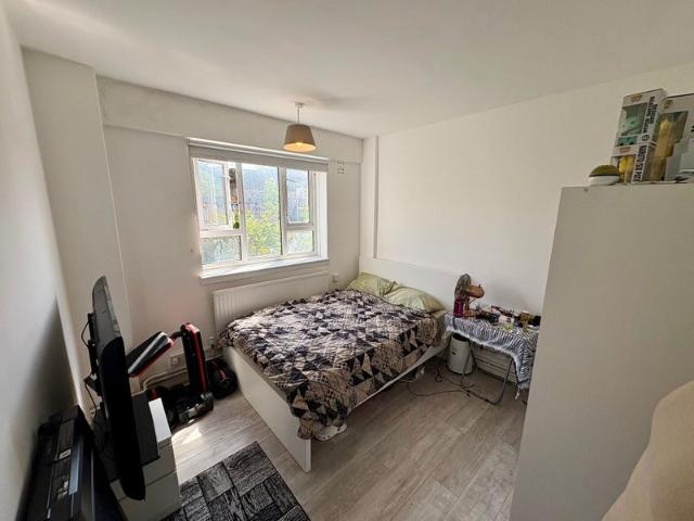 Room at Carter Place, Greater London