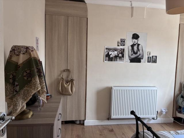 Room at Carter Street, Greater London