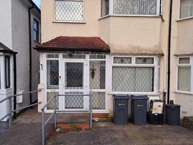 Room at Cateswell Road, Birmingham