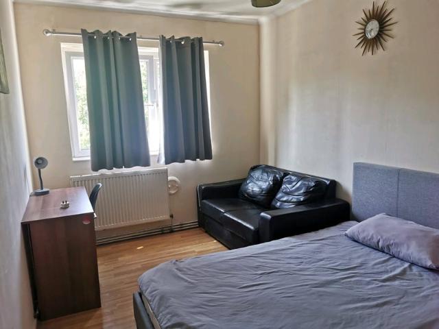Room at Catherall Road, Greater London