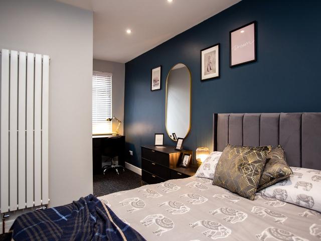 Room at Catherine Street, Salford