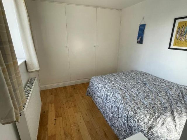 Room at Cathnor Road, Greater London