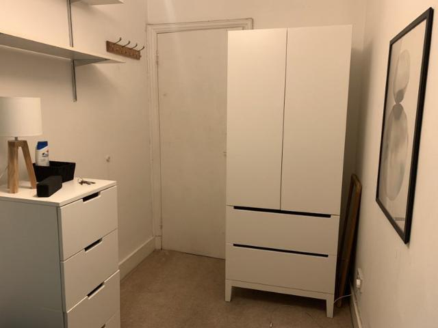 Room at Cavendish Road, Greater London