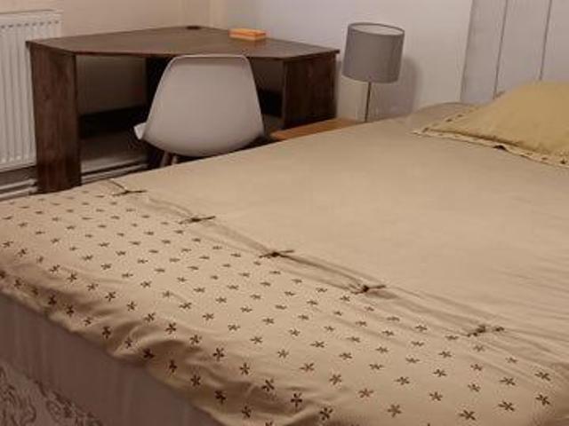 Room at Cavendish Street, Greater London