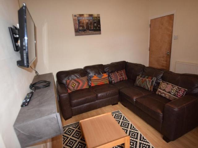 Room at Cecil Road, Northampton