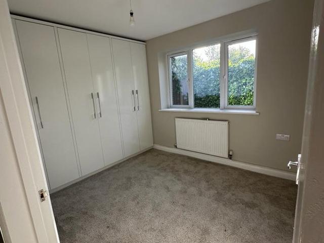 Room at Central Avenue, Oadby and Wigston