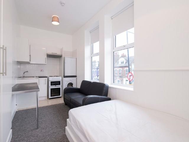 Room at Chamberlayne Road, London