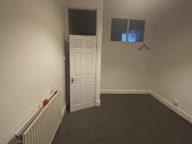 Room at Champion Hill, Greater London